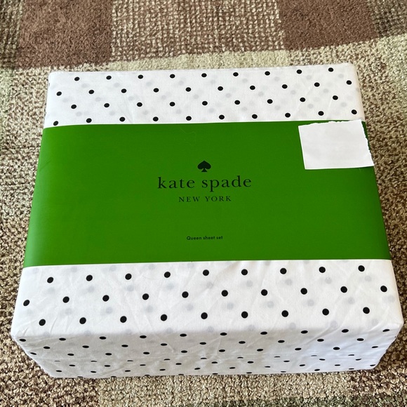 kate spade | Bedding | Nwt Kate Spade Black Polka Dots Queen Sheet Set ...